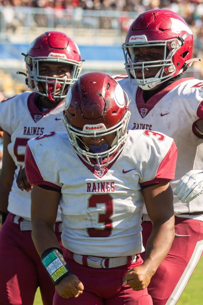 PHOTO ESSAY | Northwest Classic maintains community feel at temporary ...