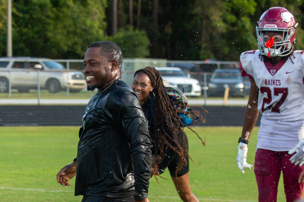 PHOTO ESSAY | Northwest Classic maintains community feel at temporary ...