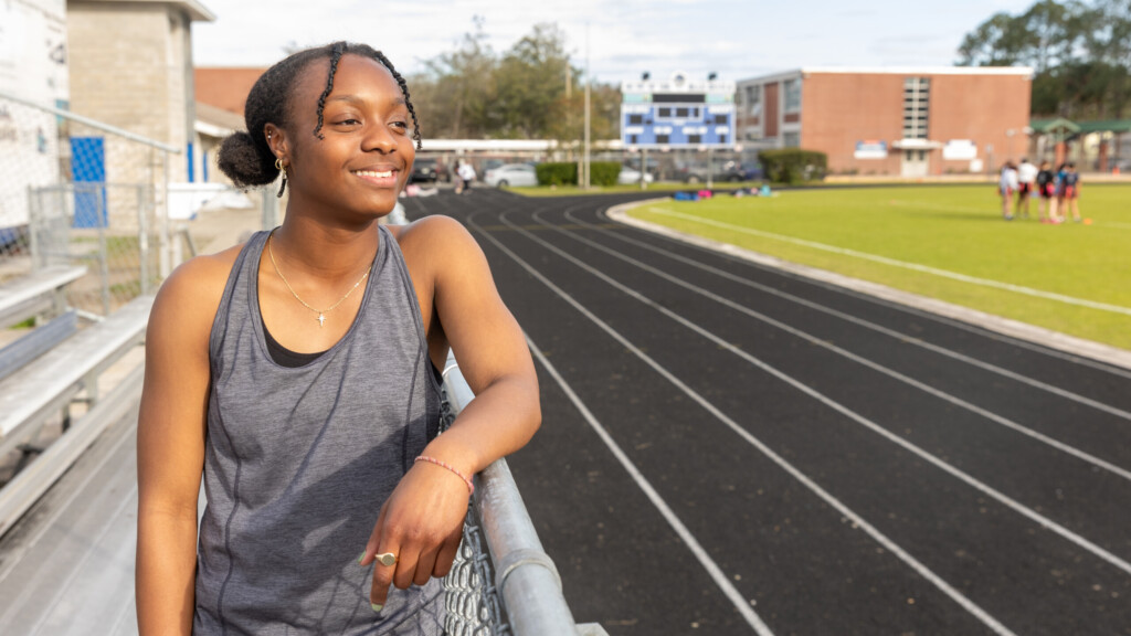 Flag football booming as Jaguars invest in girls sports | Jacksonville ...