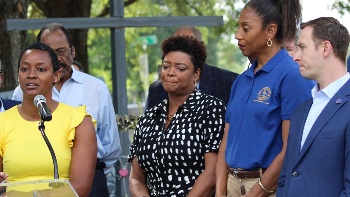 Battling hate crime: City leaders aim to triple penalties ...