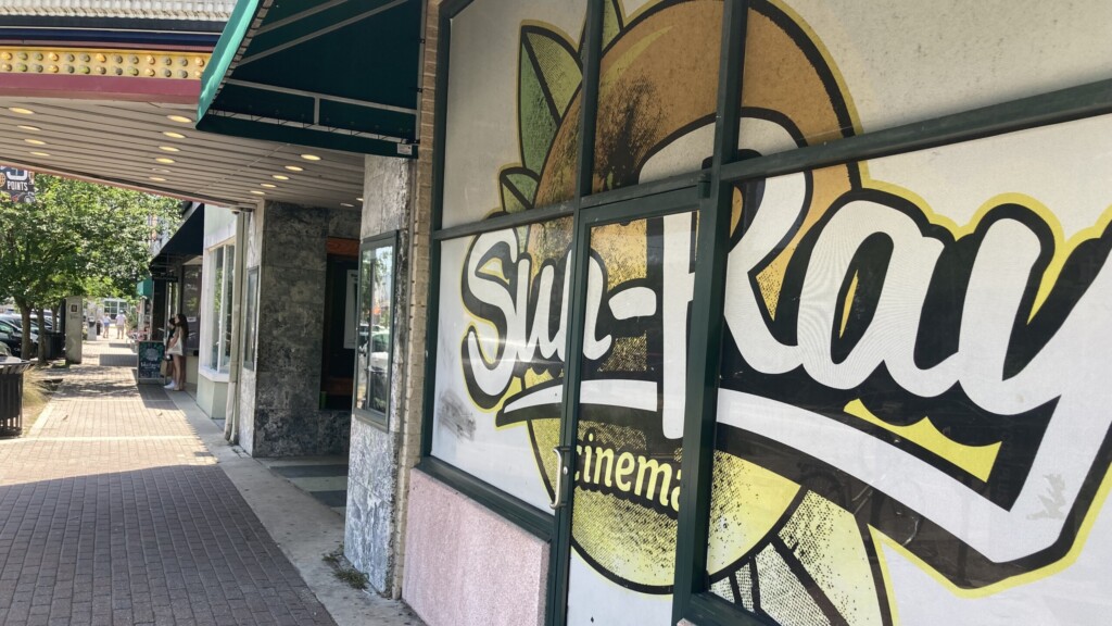 Sun-Ray Cinema finds a new home in Tampa | Jacksonville Today