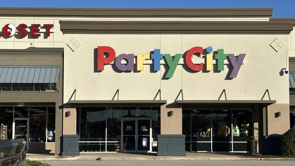 Party City will close all stores, including 4 in Northeast Florida ...