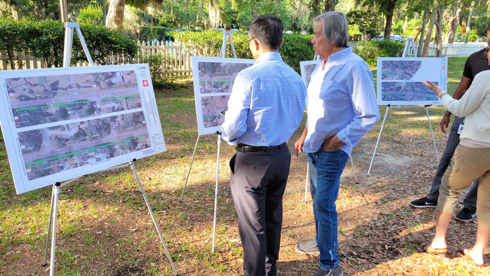 Sidewalk proposal presented to packed Mandarin crowd | Jacksonville Today