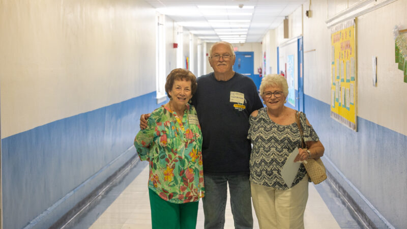 PHOTO ESSAY | Jacksonville schools mark closures with smiles amid ...