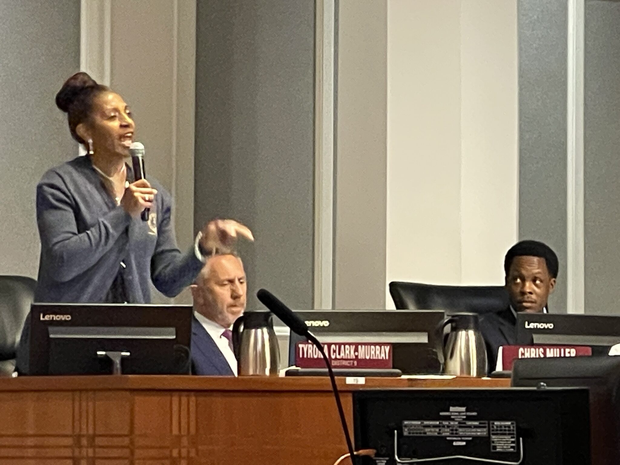 Undocumented immigrants shouldn’t benefit from city grants, Jax Council ...